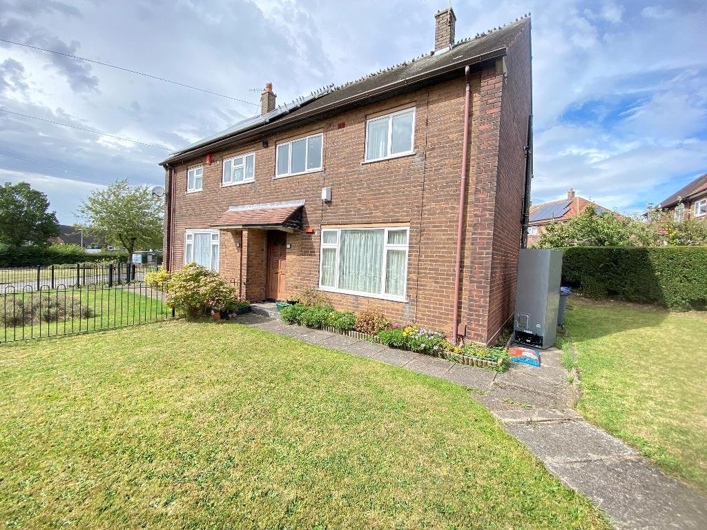 RENT OUT - Croft Field Street